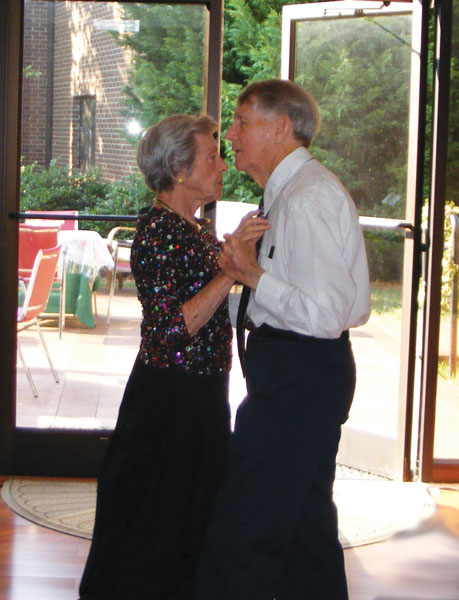 Clemson Downs | dancing-couple-clemson-retirement-web
